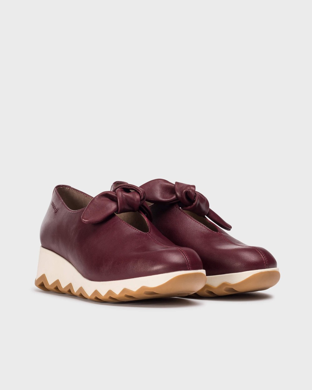 Buty damskie - Jakość i styl dla każdego | Wonders